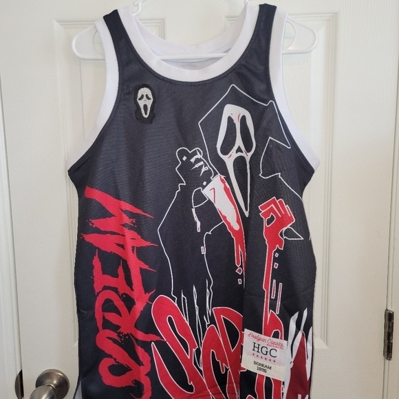 Headgear Classics | Shirts | Nwt Movie 996 Scream Headgear Classics ...